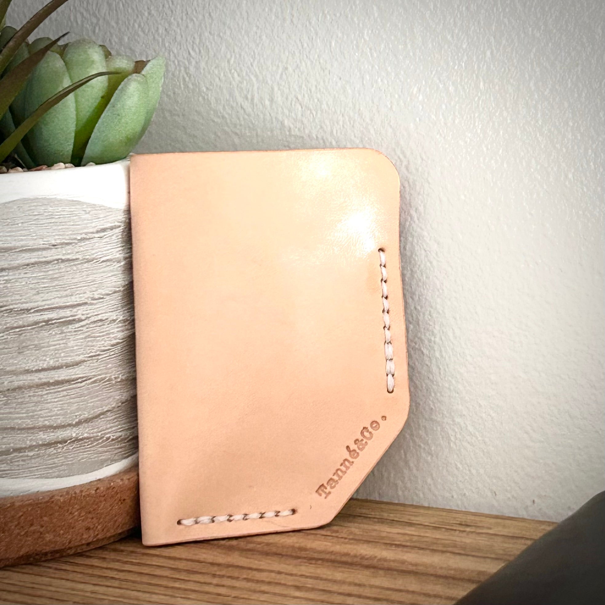 Tan Leather Card Holder – Minimalist Single Pocket | Tanné & Co.